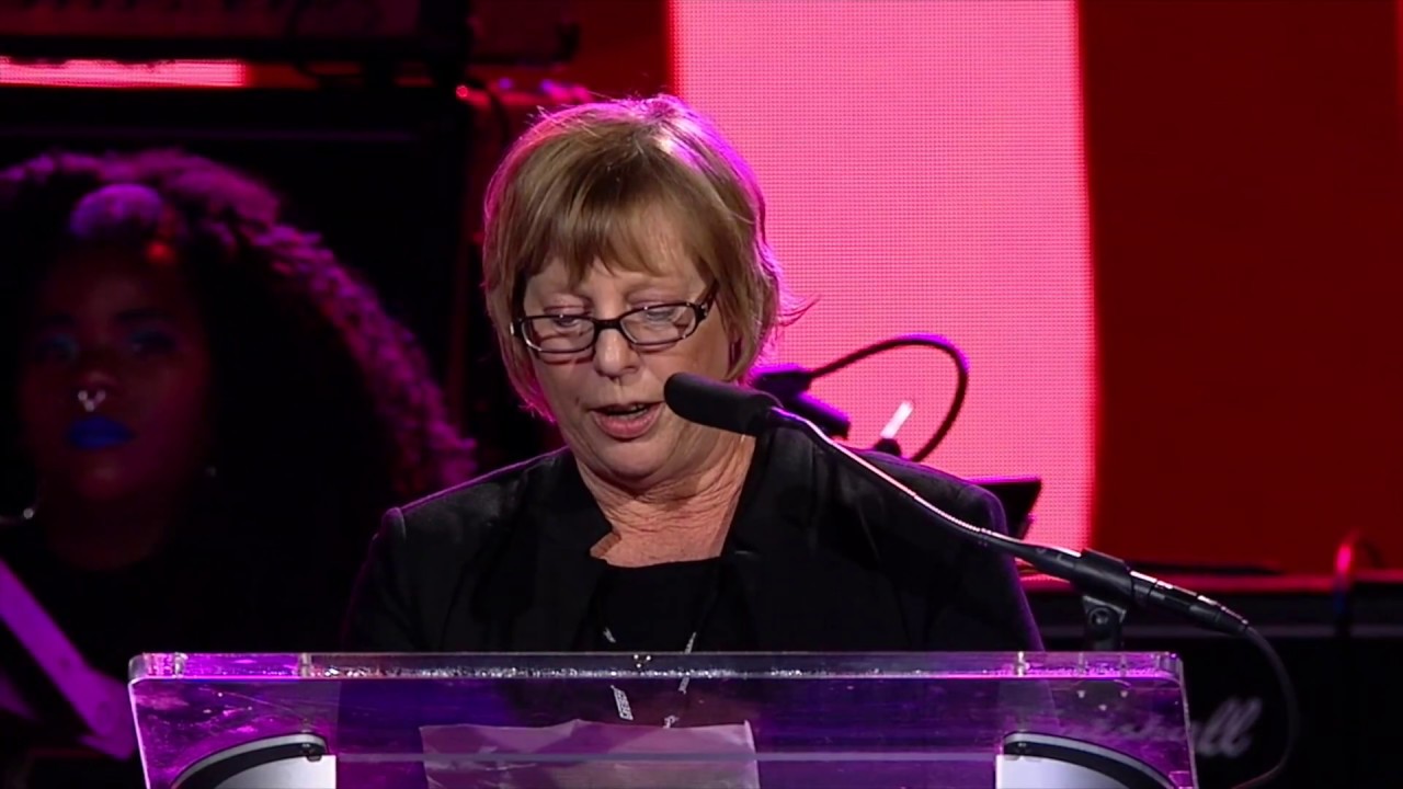 2017 She Rocks Awards: Karrie Keyes Accepts Award - YouTube