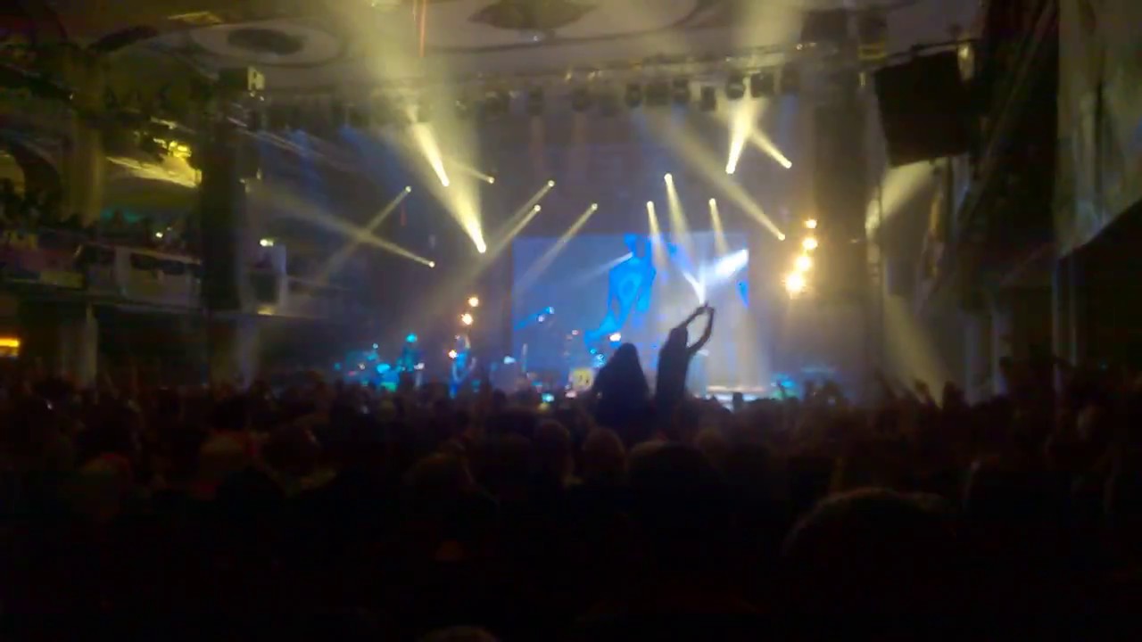 Harlej - Prirozeni, Lucerna - 14.10.2017 - YouTube