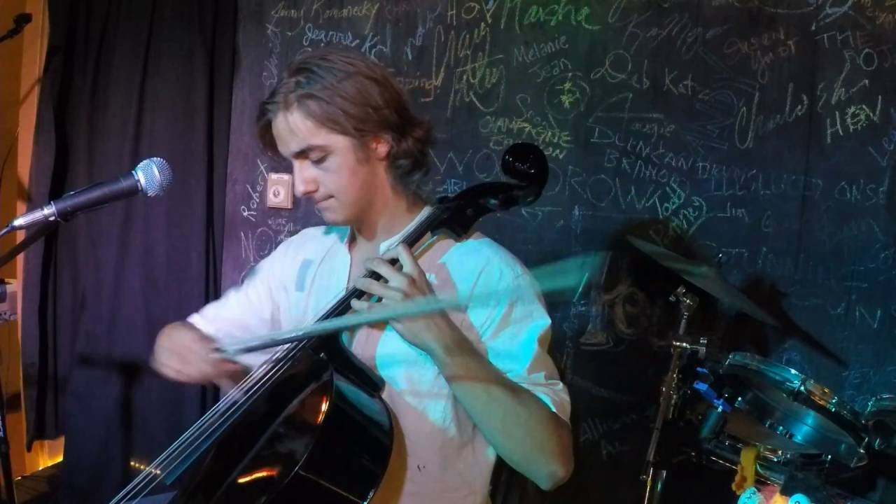 Wolf Den Tuesday Livestream - Garrett Rozsa and Rob 'Bodhi' Wolff - YouTube