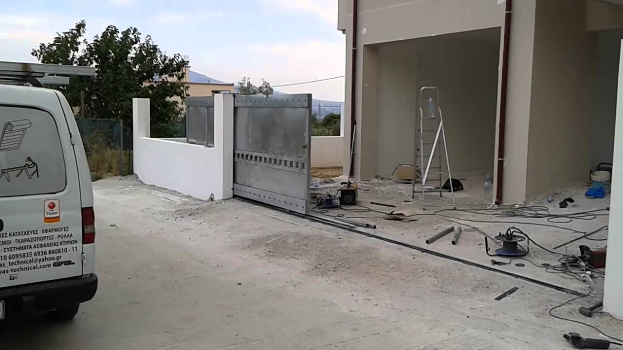 Τηλεσκοπικη συρομενη γκαραζοπορτα 14/8/2015 - YouTube