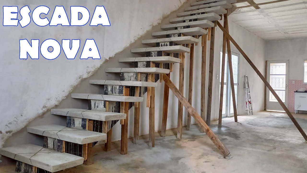 Fizemos uma escada pré moldada com viga central - YouTube