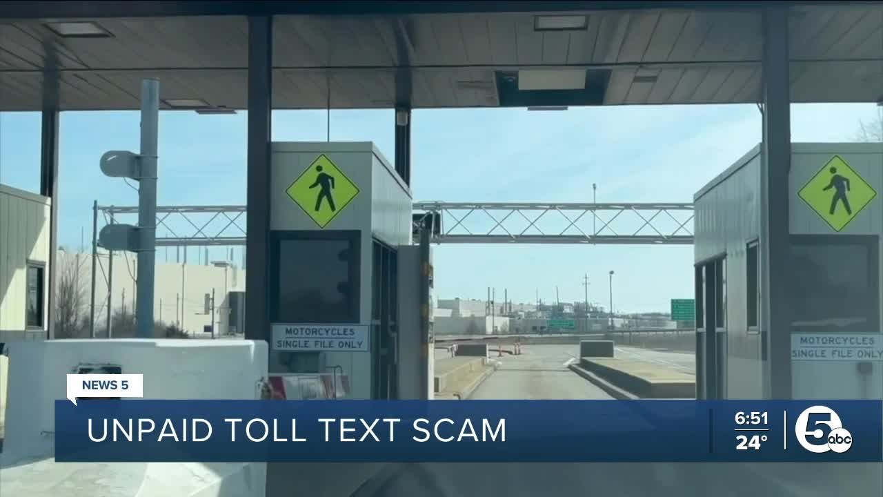 Check your text messages for a scam making the rounds again - YouTube