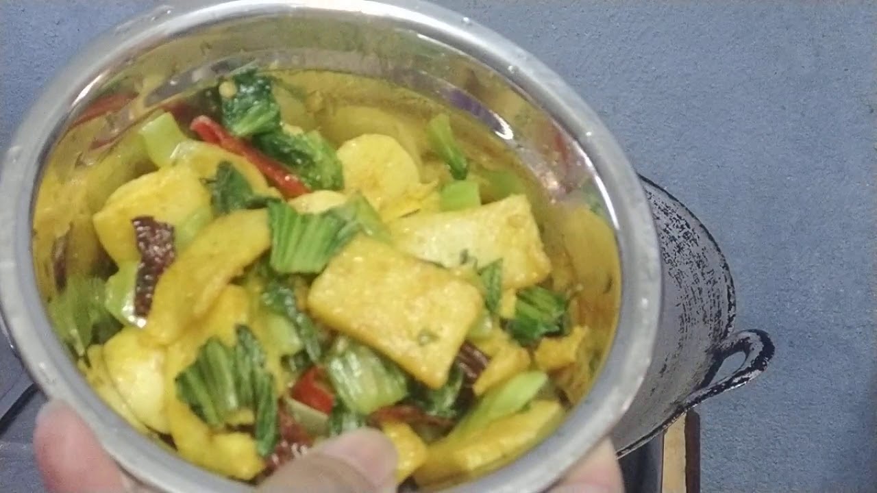 Sayur siew pak choy goreng fishball n fishcake, cuttlefish kicap masak ...
