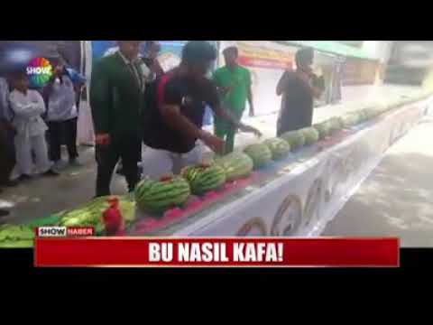 BU NASIL KAFA! - Kafasıyla Karpuz Kıran Adam