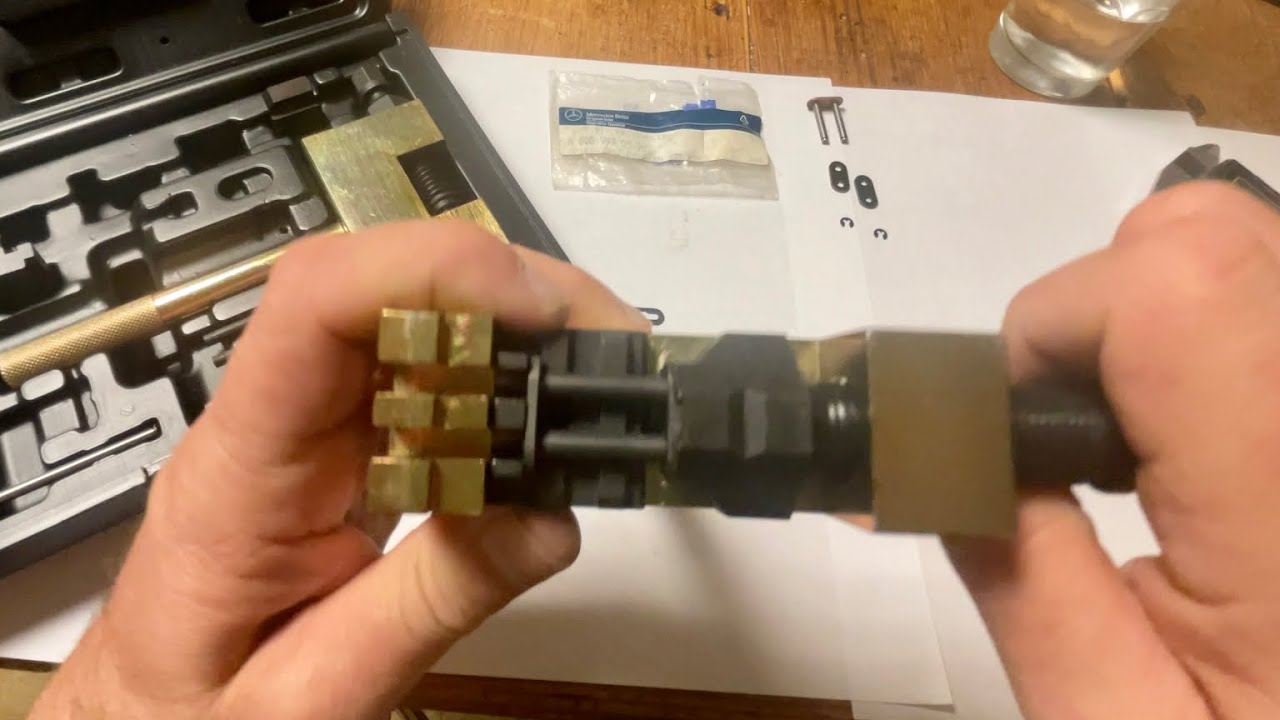 Mercedes Timing Chain Tutorial Part 1: Selecting the right chain link ...