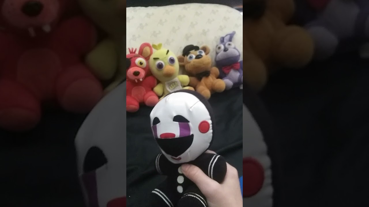 puppet sings the puppet song - YouTube