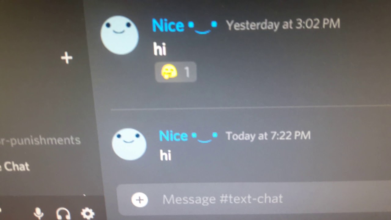 Saying hi on discord until someone says hi back day 9 - YouTube