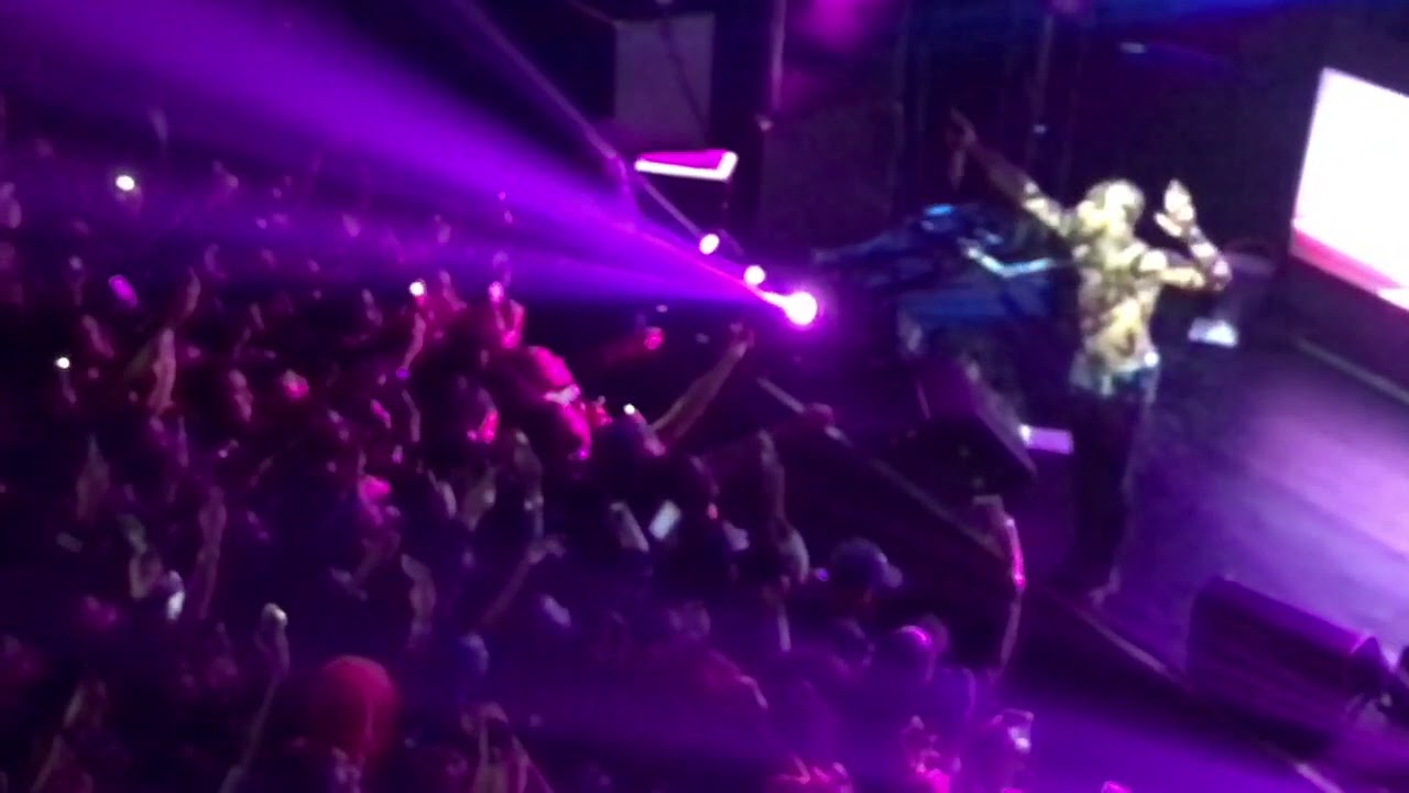 Tory Lanez Inna Dancehall Style - YouTube