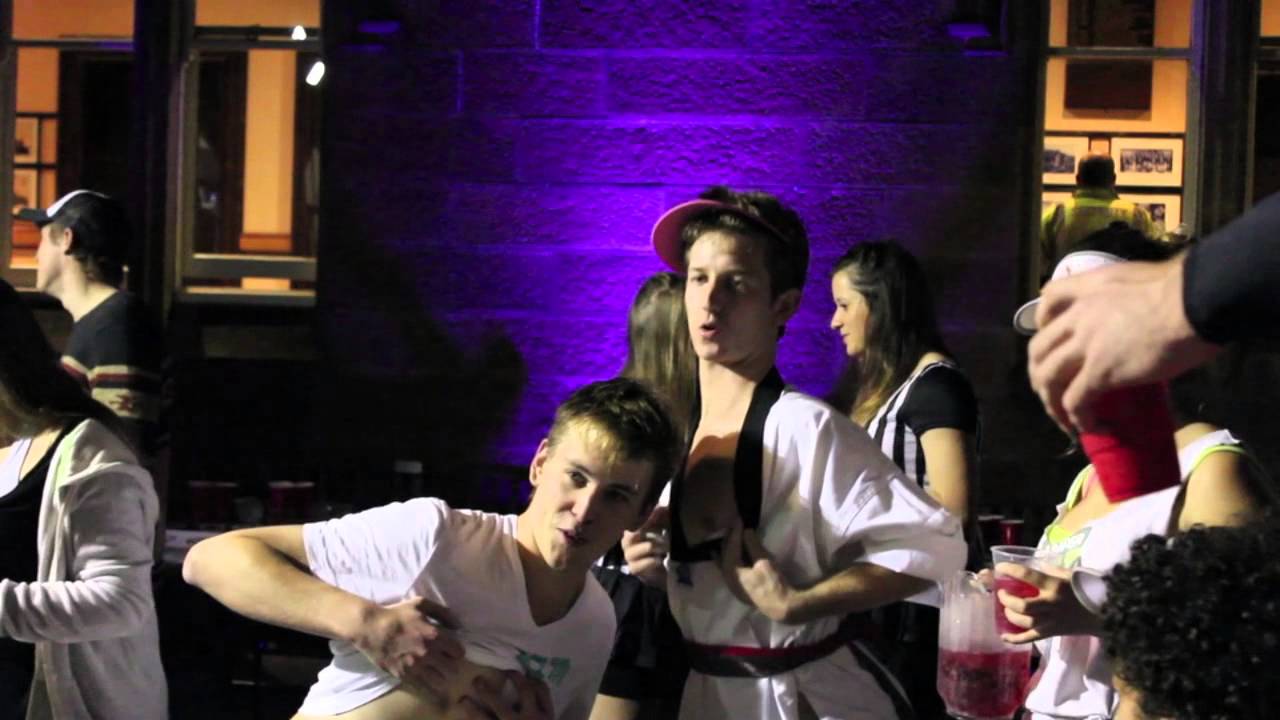 Bar Bong - YouTube Music