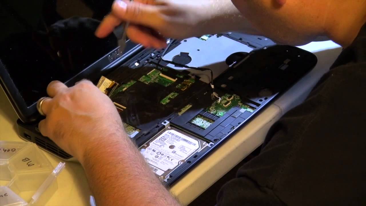 Dell XPS P11F - YouTube