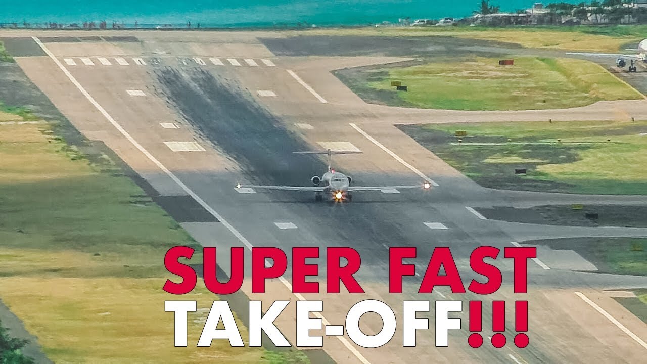 Plane Uses almost NO RUNWAY to take off! - YouTube