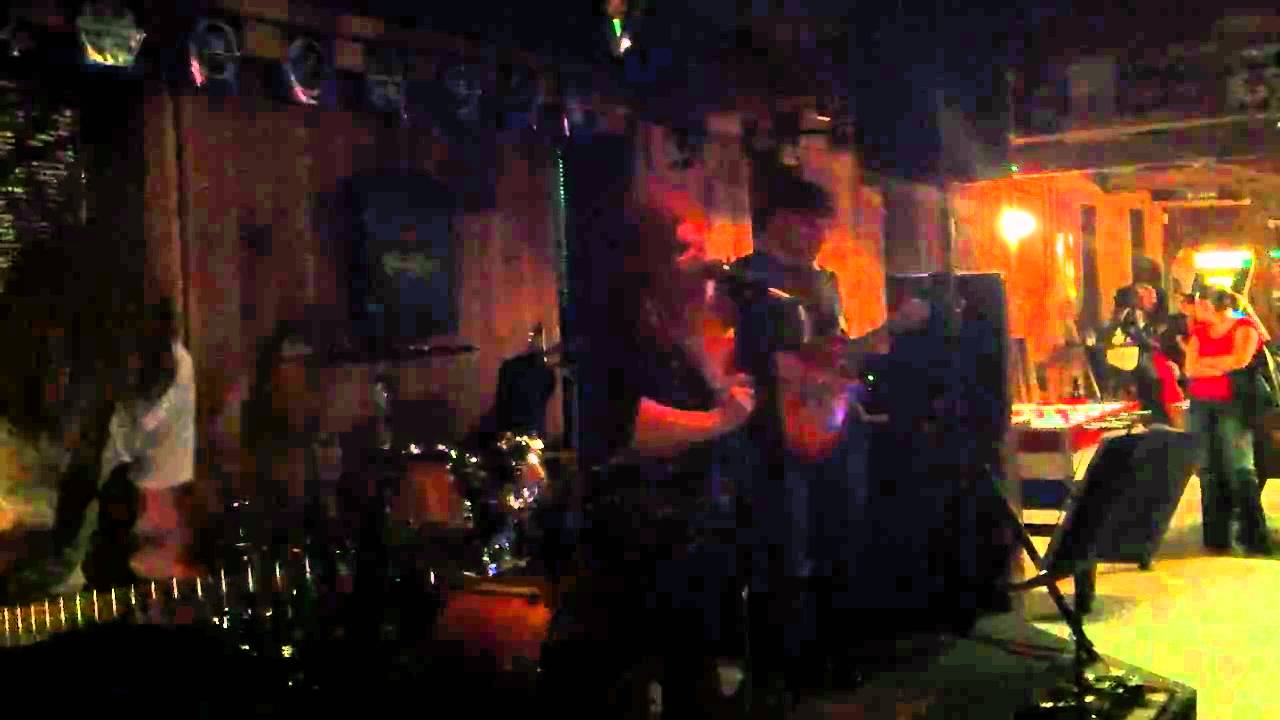 The Jen Knight Band - Black Dog - Led Zeppelin cover - YouTube