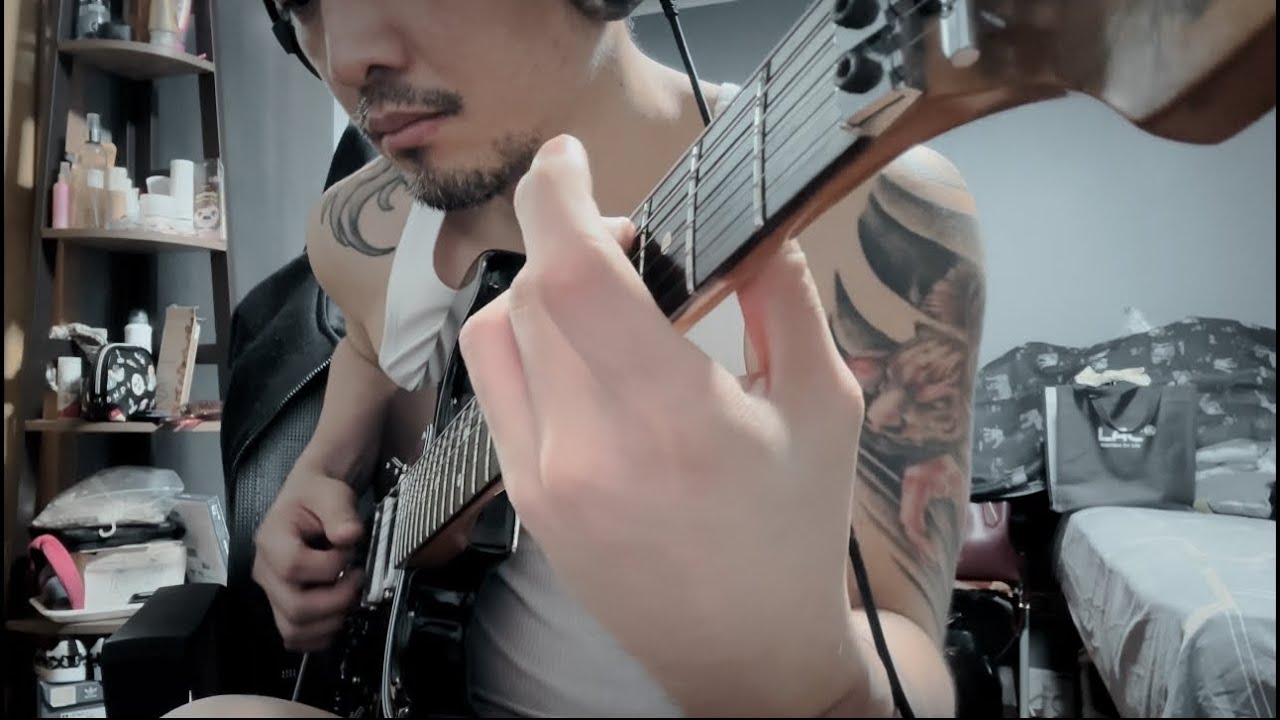 Dimarzio Cruiser Neck in a Fender Strat - YouTube