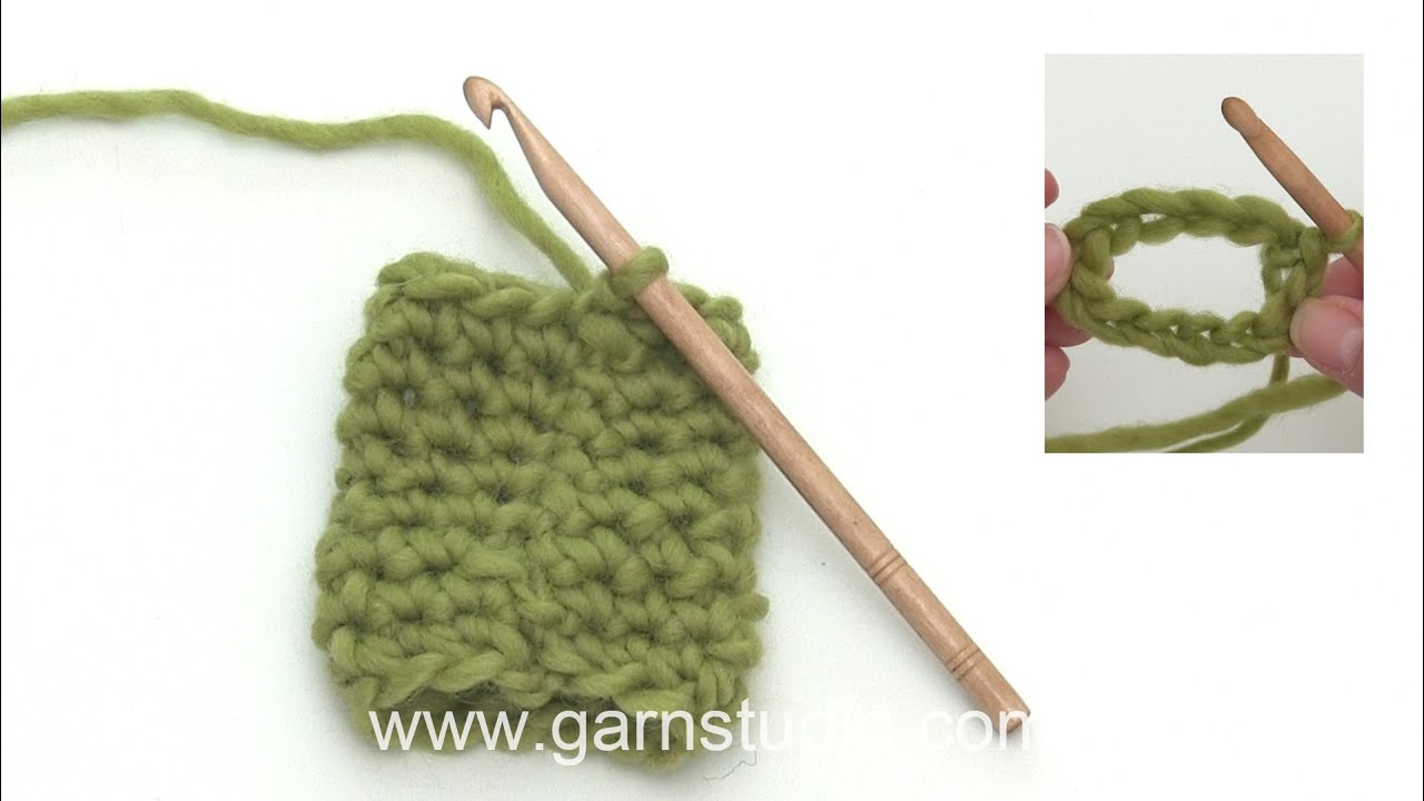 How to crochet sc (US) / dc (UK) in the round. - YouTube