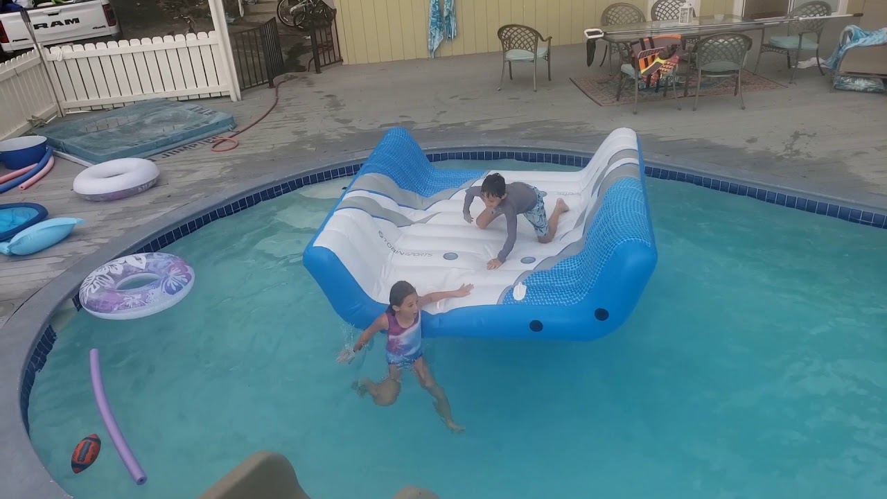 Covid isolation pool day - YouTube