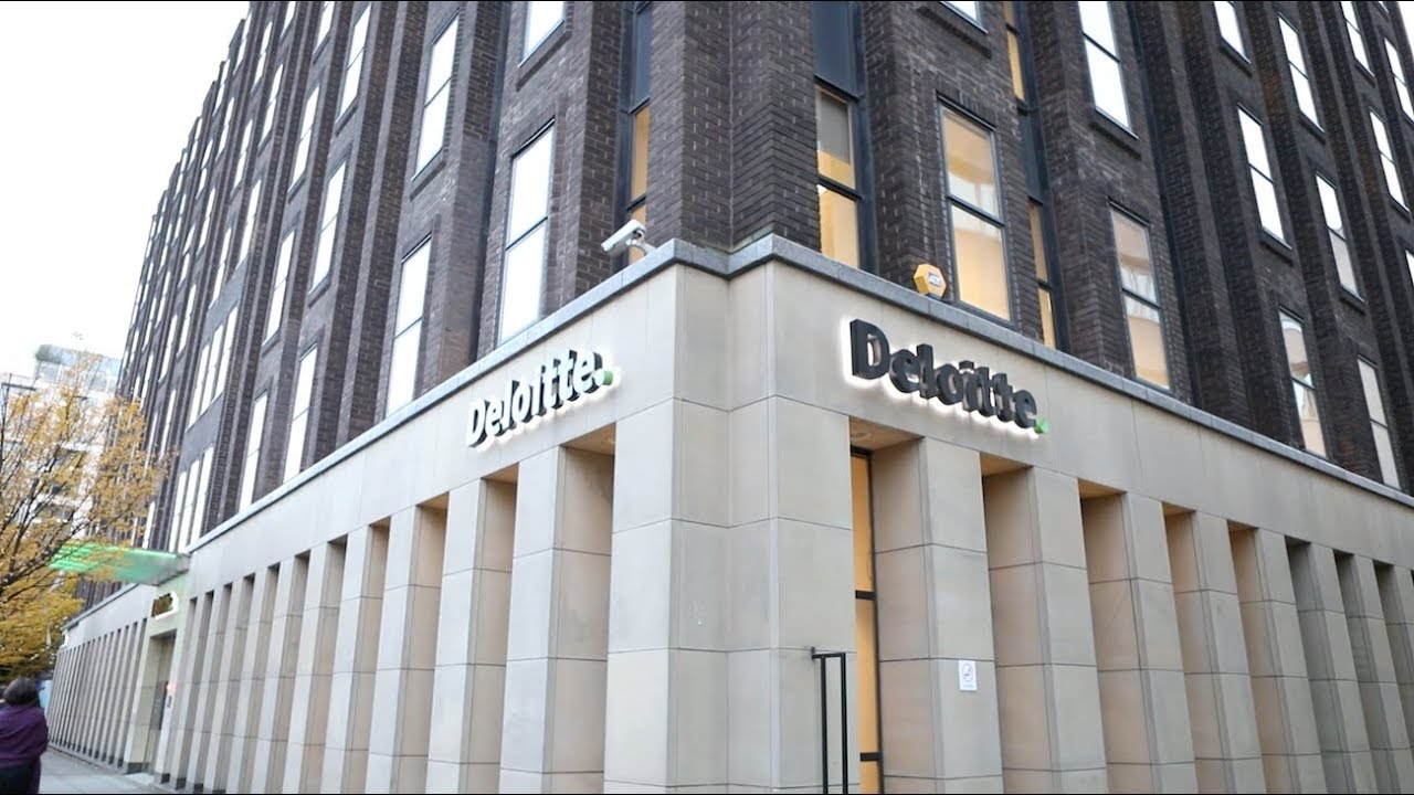 How does Deloitte incorporate agile working? - YouTube