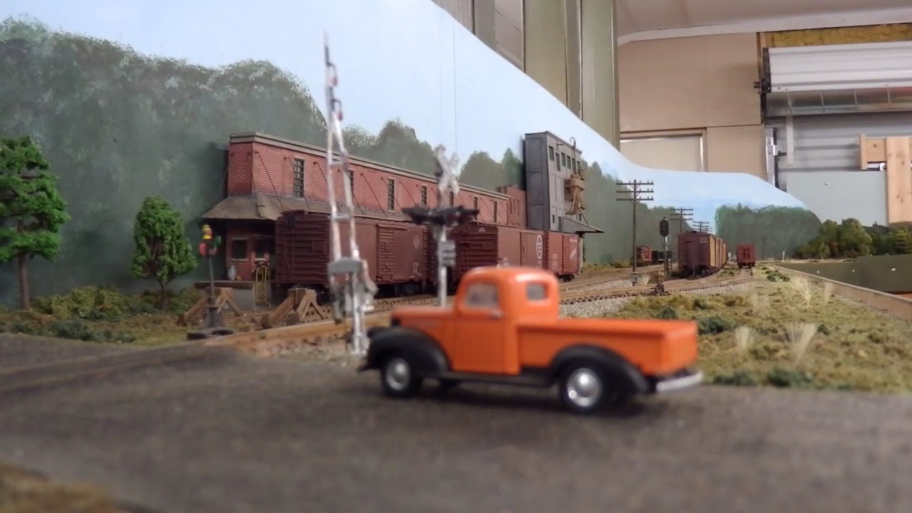 The SAL Silver Meteor - YouTube