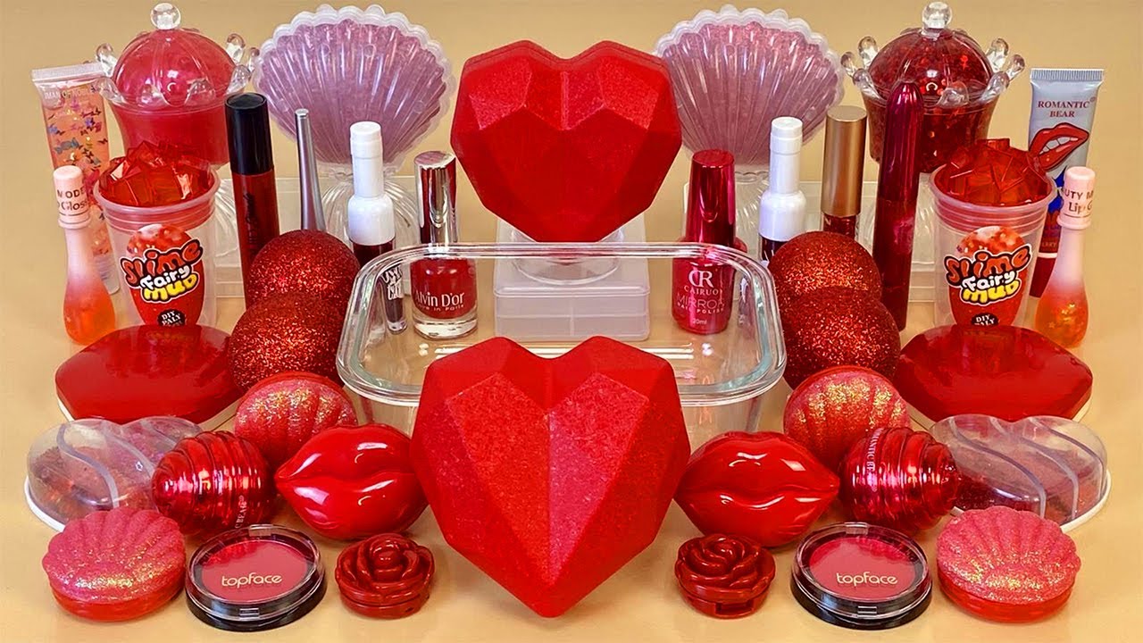 RED SLIME 💖 Mixing makeup and glitter into Clear Slime 💯% ASMR ...