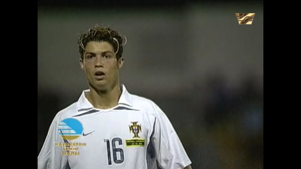 18 years old Ronaldo first caps for Portugal - YouTube