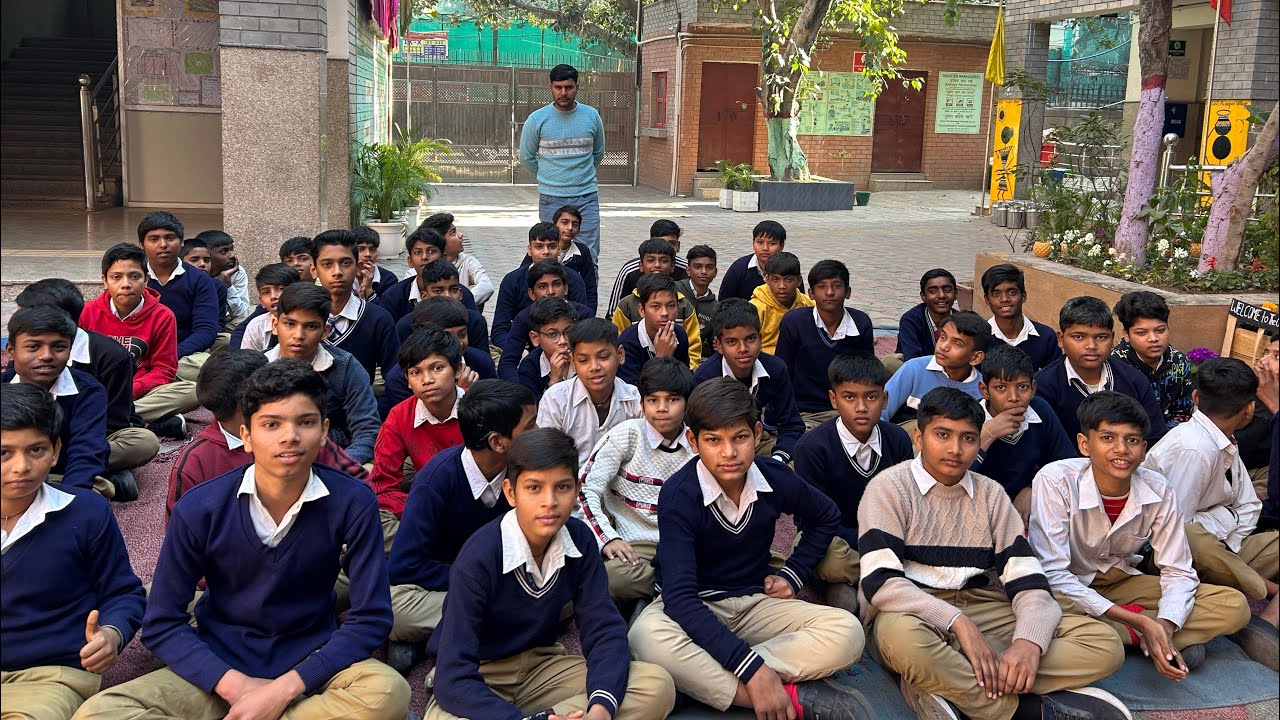 GBSSS AZADPUR || Sunil Kr. Pal || PET || Class-8th || Sports Activity ...