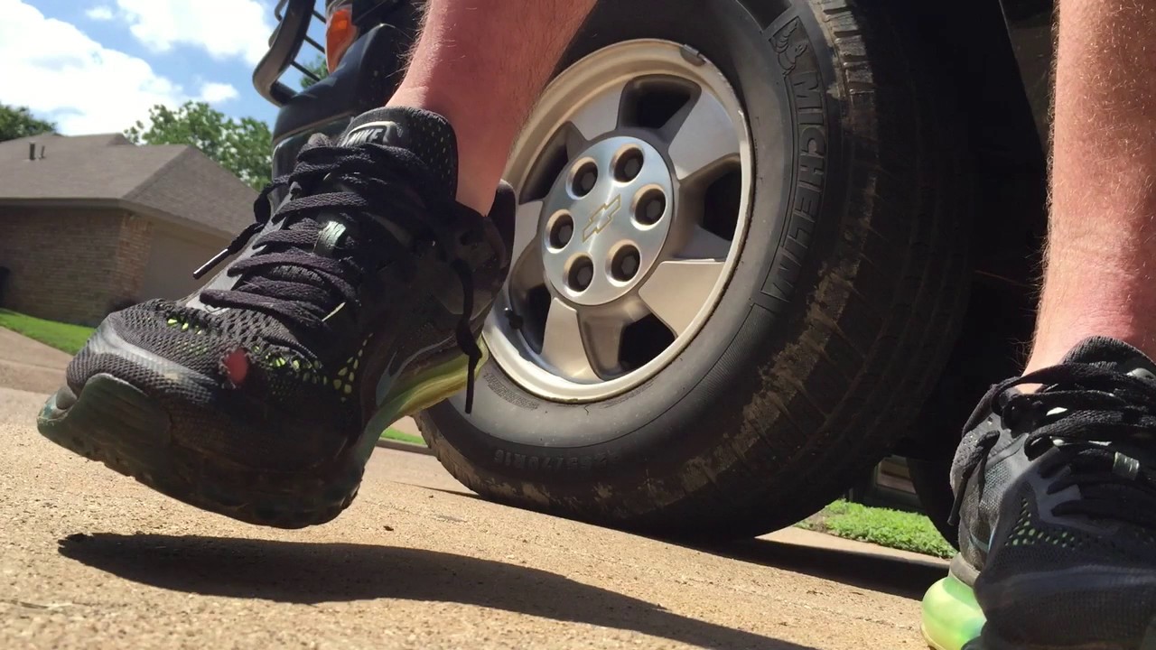 Trashed Nike Air Max 2014 - Right one just popped - YouTube