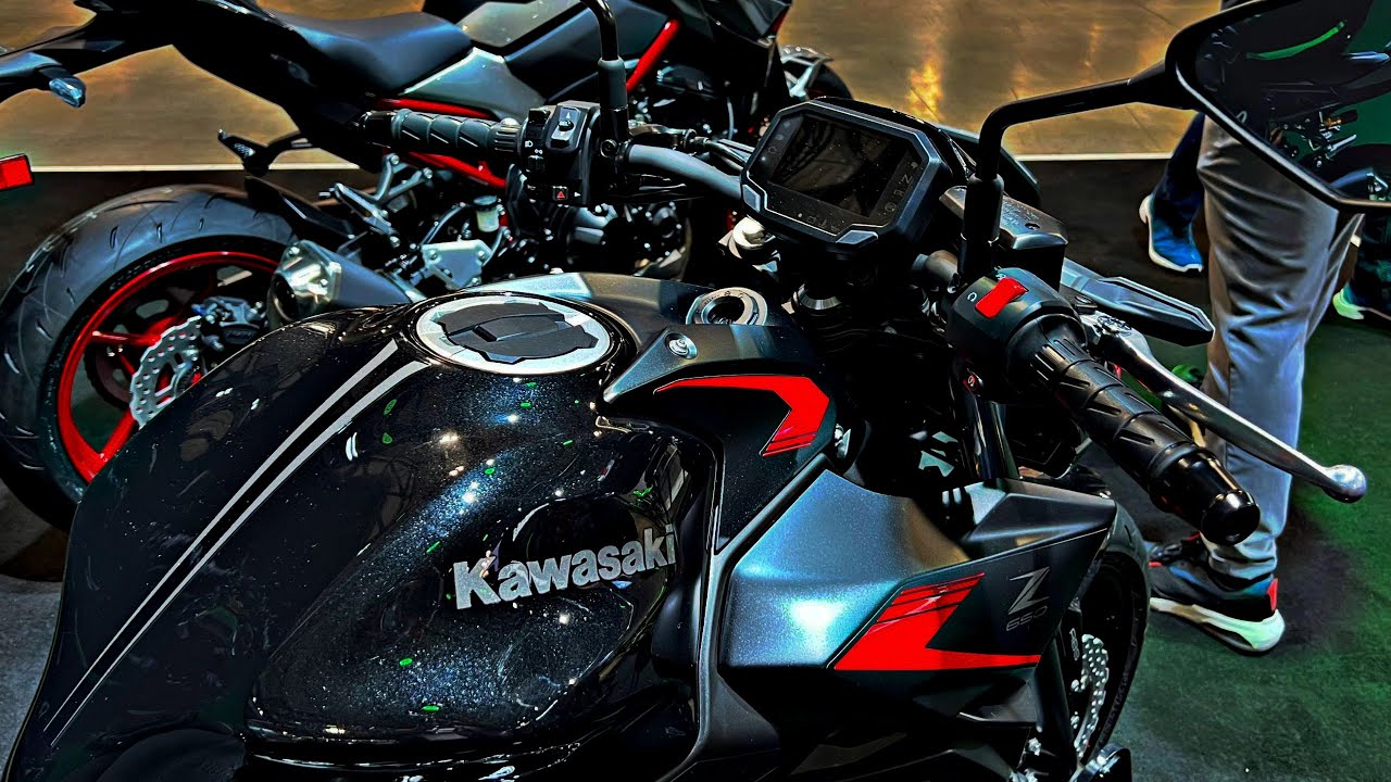 15 Best New Mid-Size Motorcycles For 2023 - YouTube