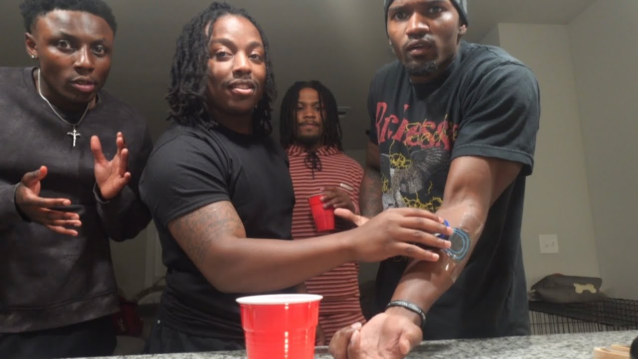 MASSAGER ON ARM CHALLENGE WITH CUG😂 - YouTube