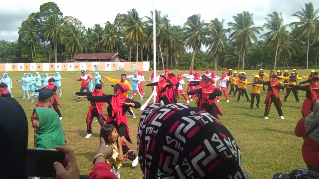 ORANG senam - YouTube