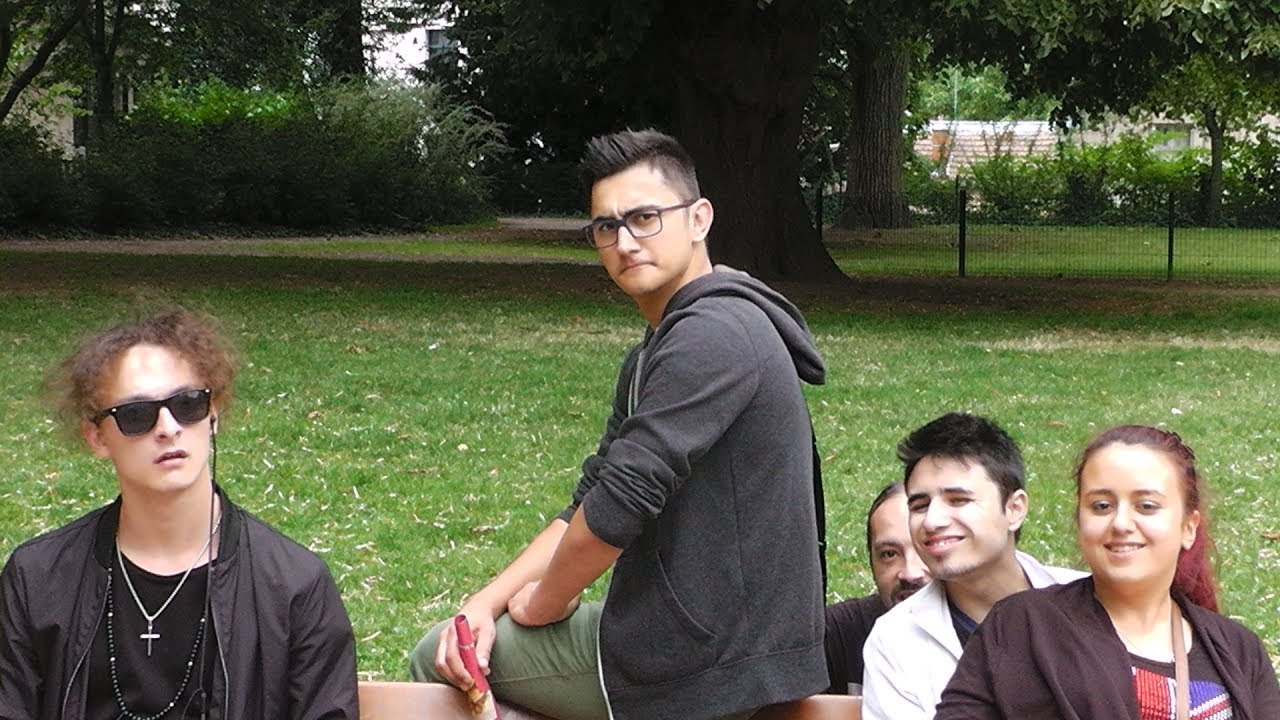 TEAM HANGOUT CHRONICLES 3 ANS - YouTube