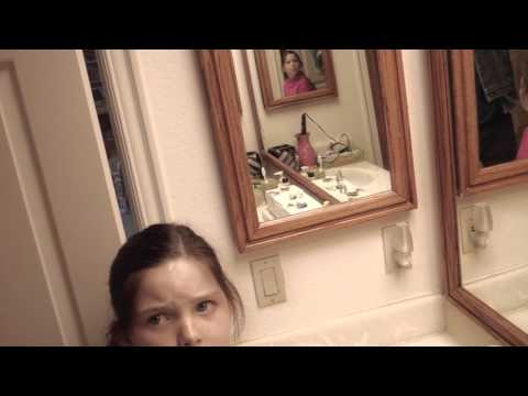 Paranormal Activity 3 - Bloody Mary