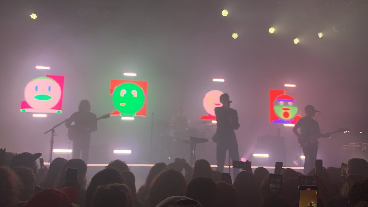 chapstick | coin (live in chicago) - YouTube