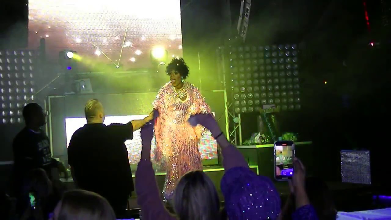 22 Morgan Wells 2 - YouTube