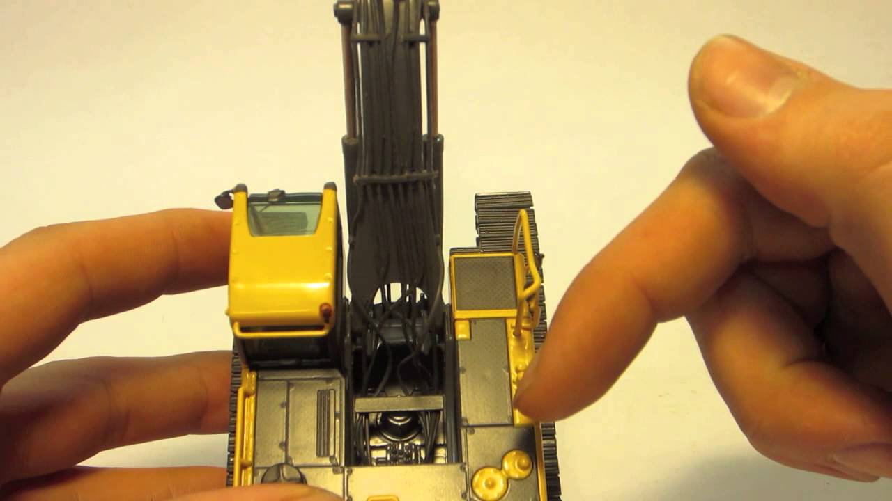 NZG Volvo EC460CL Review - YouTube