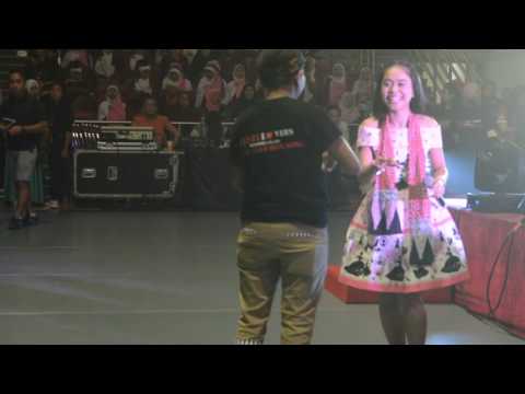 LESTY KEJORA live perform di Hongkong-ZAPIN MELAYU.