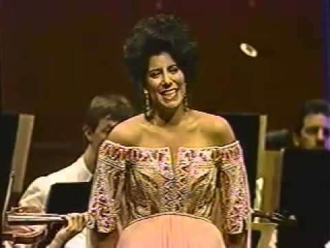 Frances Ginsberg, Mostly Mozart, The Impresario - Aria1 - YouTube