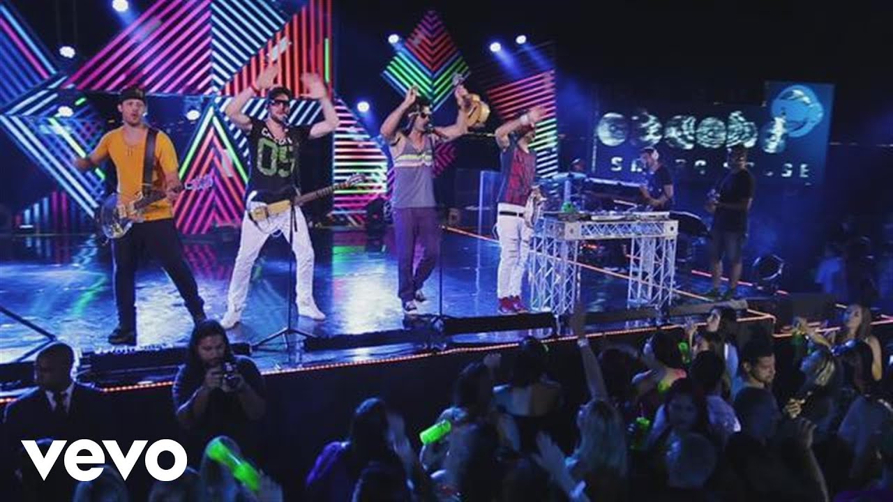Oba Oba Samba House - We Will Rock You / Sweet Dreams (Ao Vivo) - YouTube