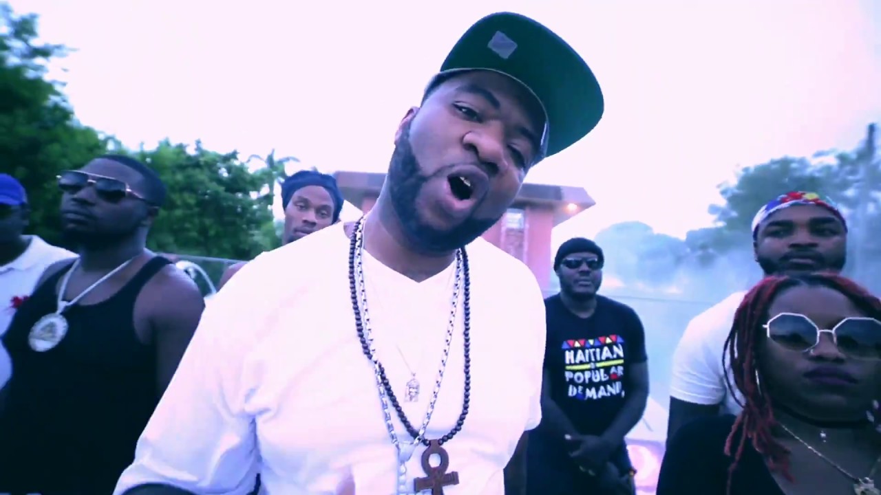 Papa Duck Feat Billy blue " Every Body want a Zoe "Official Music Video ...