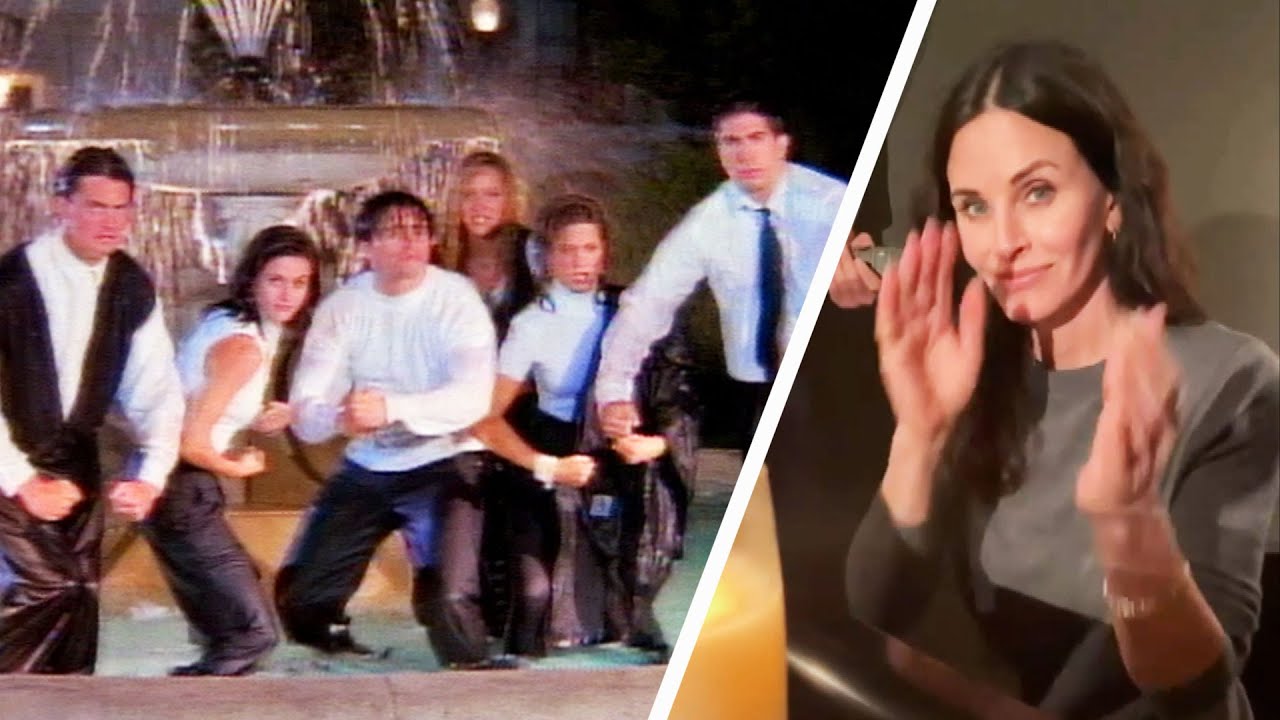 Watch Courteney Cox Cover the FRIENDS Theme Song! - YouTube