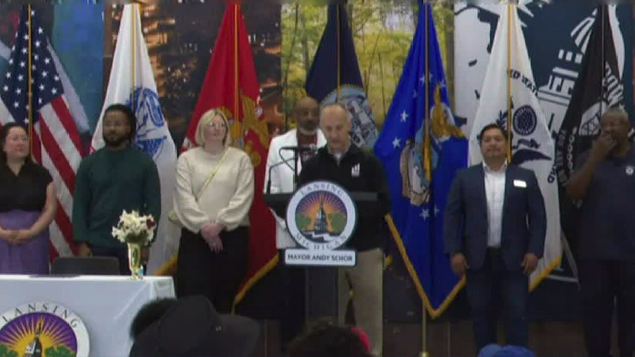 Lansing creates Citizen Complaint Oversight Committee for police ...