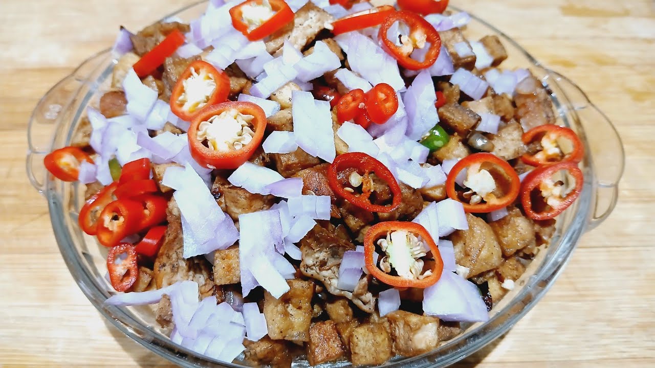 Tokwa at chicken breast sisig - YouTube