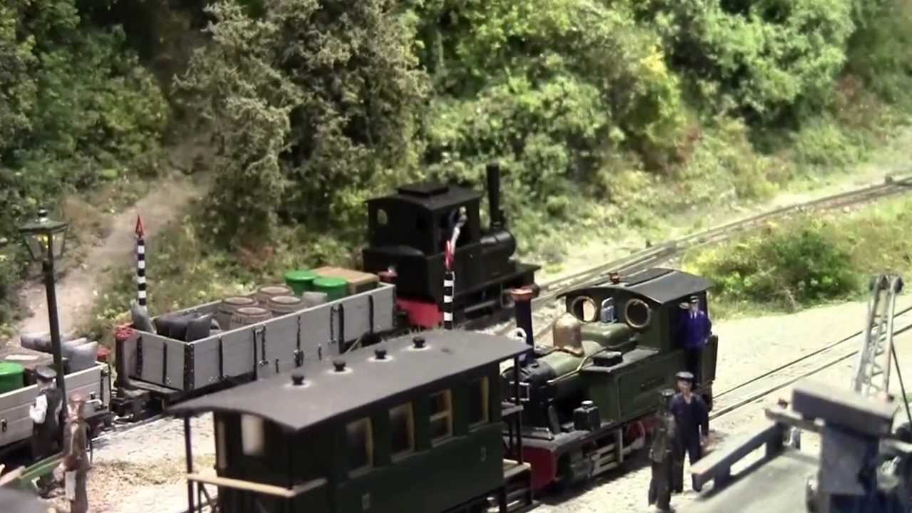 On Traxs! 2013 - narrow gauge layouts - YouTube