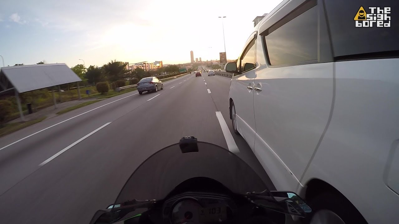 Random Motorcycle Compilation 41 - YouTube