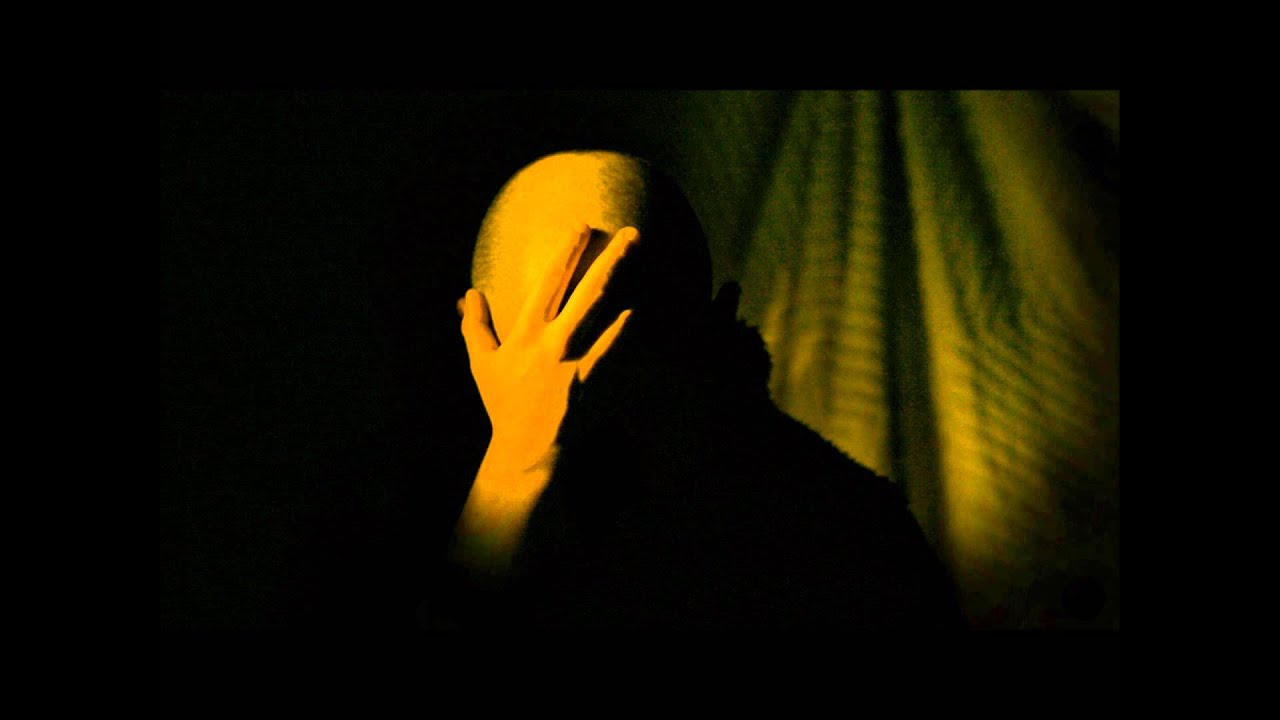 colonel kurtz horror - YouTube