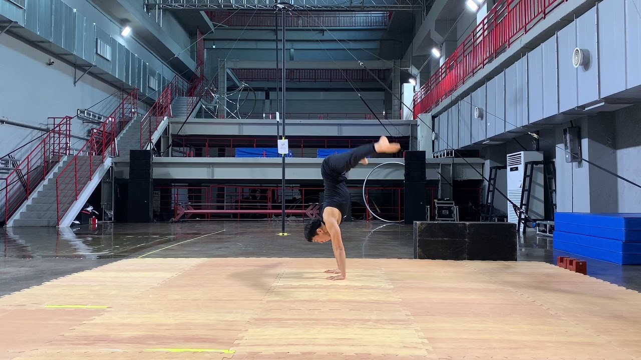 꾸준히 하기 프로젝트 체조 #116 스탈더프레스 바닥에서 연속 두번 성공 stalder press handstand 성공 ...