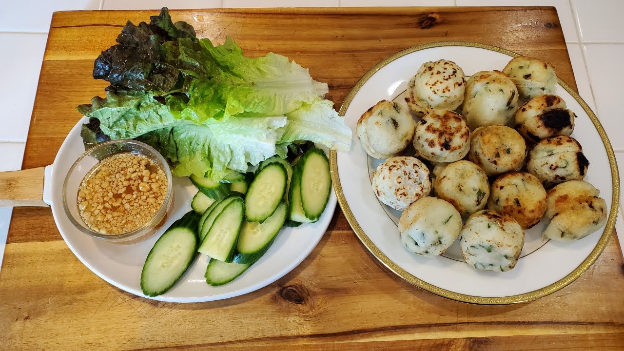 HOW TO MAKE TAKOYAKI KHMER NOM KROK RECIPE - YouTube