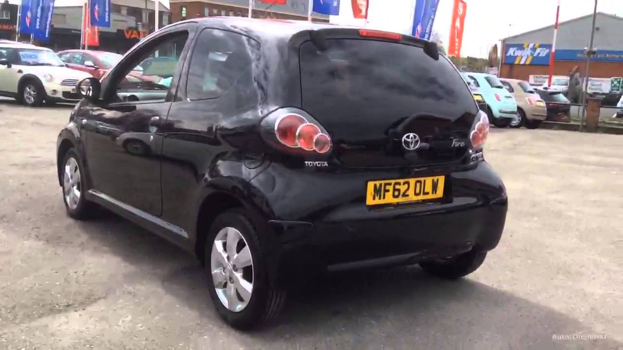TOYOTA AYGO VVT-I FIRE AC BLACK 2012 - YouTube