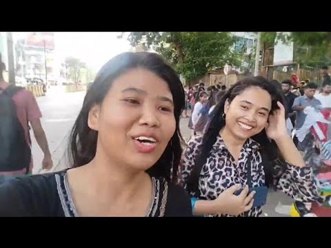 bandra linking road market || bandra street shopping market || Street ...