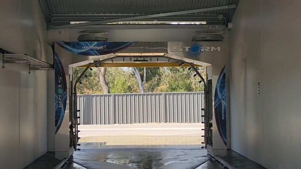 Brand New Mr Magic Storm at APCO in Wodonga, VIC - YouTube