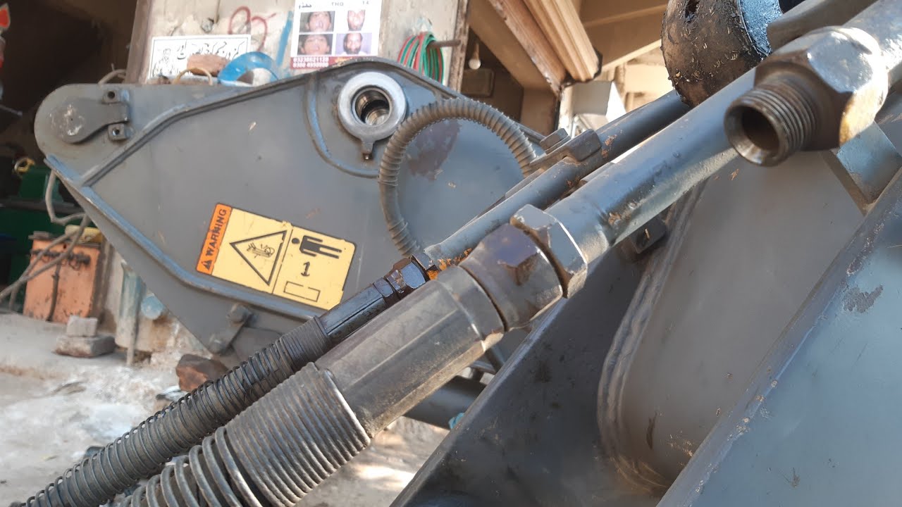 volvo Crane Repair Without Line Bore Machine Working Crane stick Bucket ...