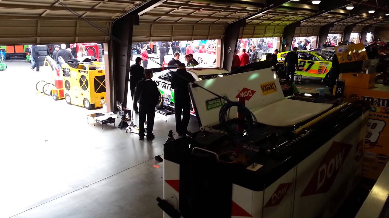 Auto Club Speedway Nascar Garage - YouTube